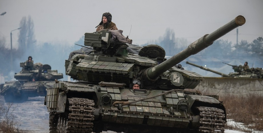 Росіяни наступають на трьох напрямках Луганщини — ворог підключає